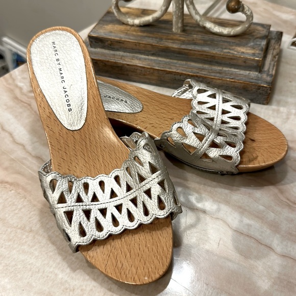 Marc By Marc Jacobs | Shoes | Marc By Marc Jacobs Metallic Leather ...